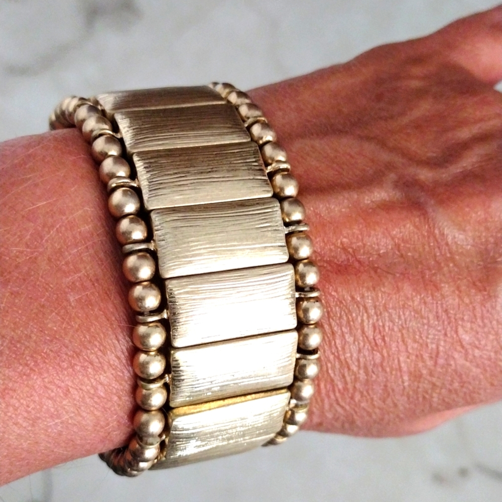 Beautiful Gold Rectangle And Small Beads Cuff Bracele… - Gem